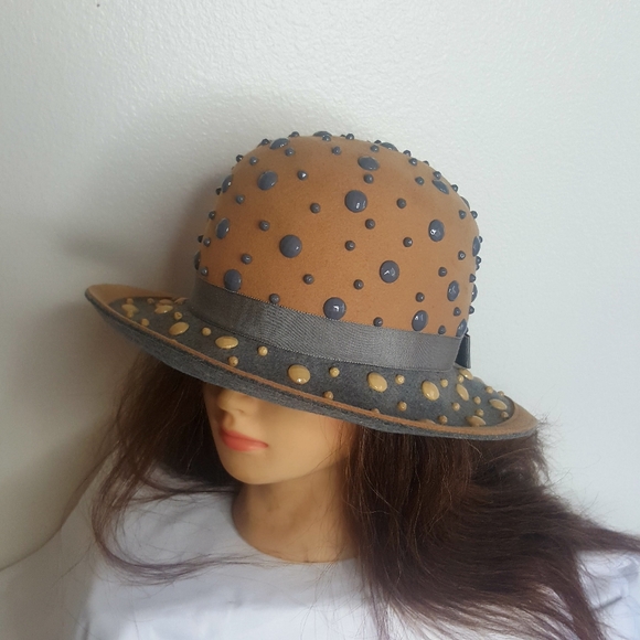 Bellini | Accessories | Vintage Bellini Originals Grey Peach Wool Hat ...